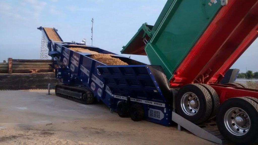 Edge Radial Truck Unloader | Powerscreen New England